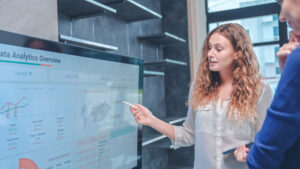 How to Become a Data Analyst | Salary & Job Outlook